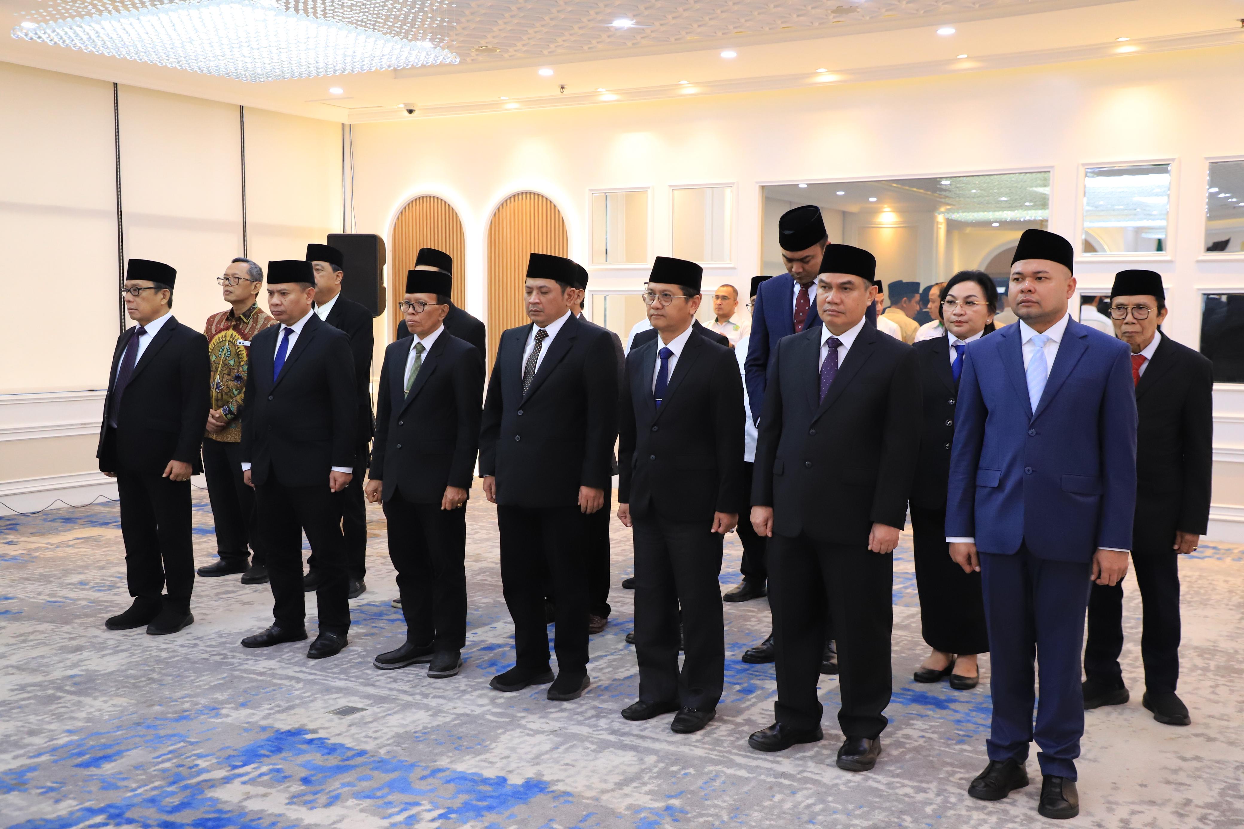 Dirjen Bimas Kristen Hadiri Pelantikan Ketua STAKPN Sentani oleh Menag ...